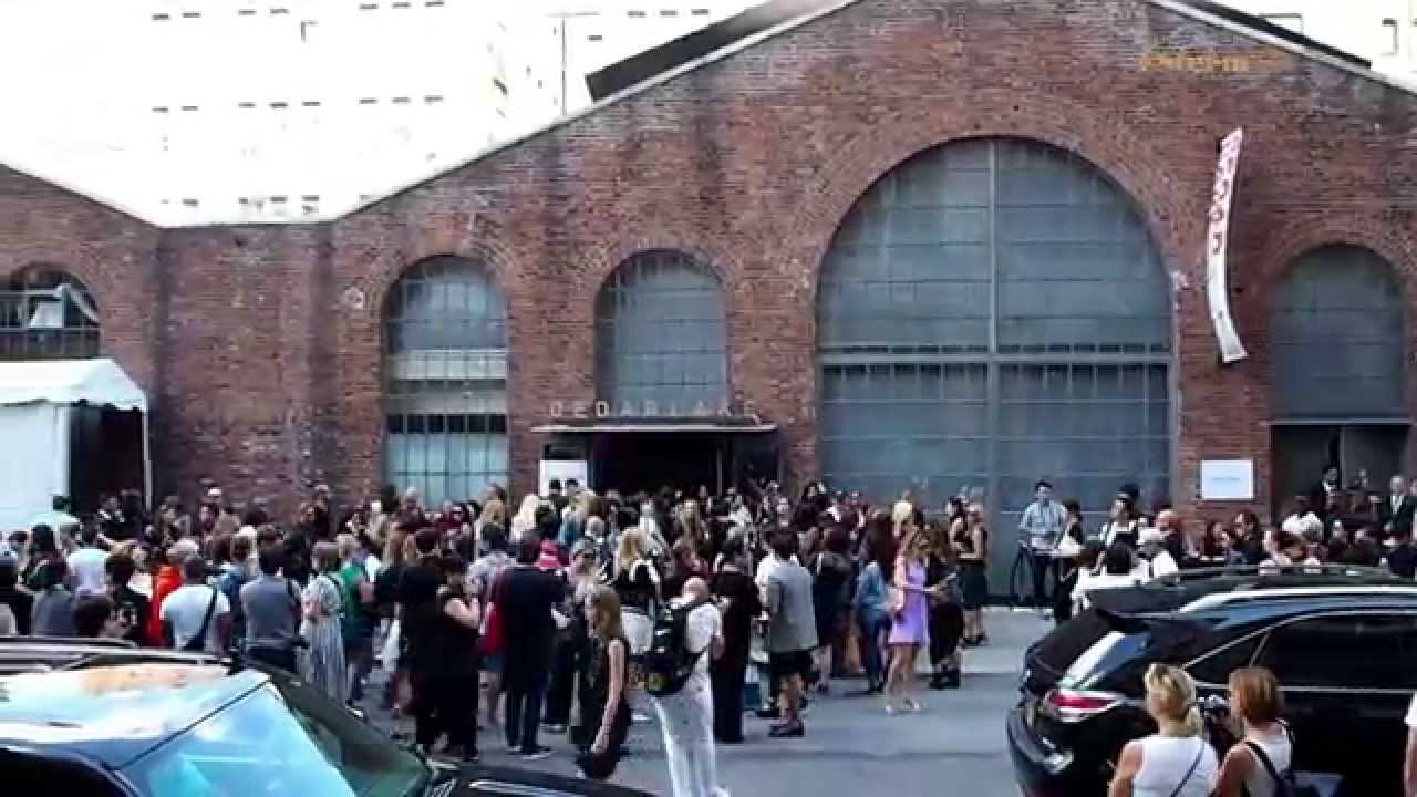 ESteem Models 2015 S/S Global Fashionweek - YouTube