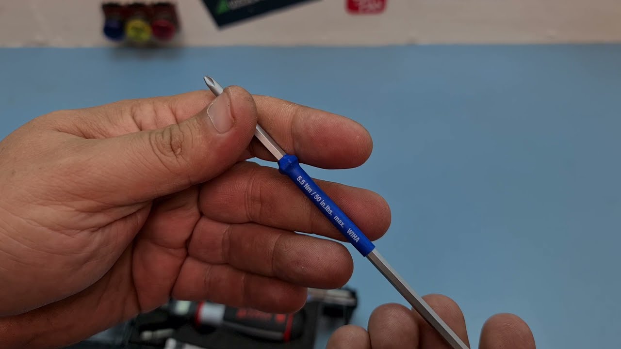 Wiha 2835 ITorque 36886 surubelnita dinamometrica. - YouTube