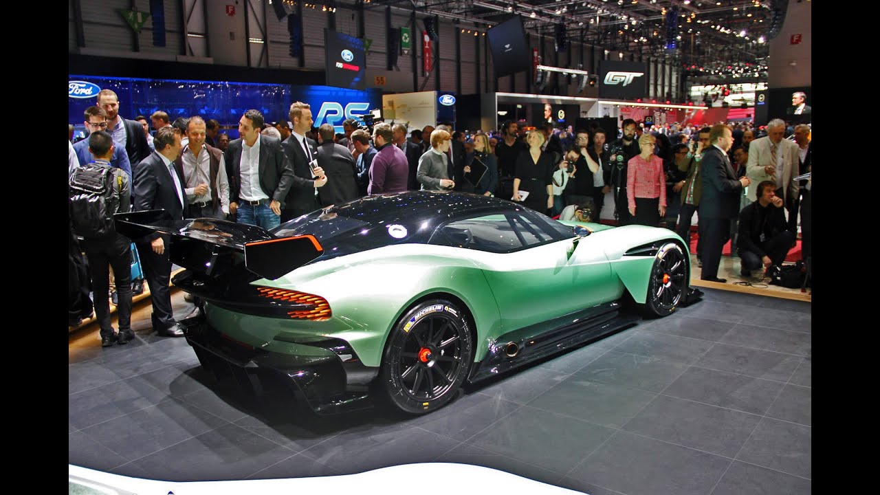 Aston Martin Vulcan - €2.0m Hypercar - YouTube