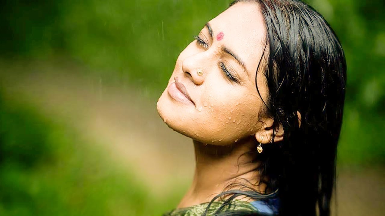 Multi Character of Nusrat Imrose Tisha: So Hot & So Cool - YouTube