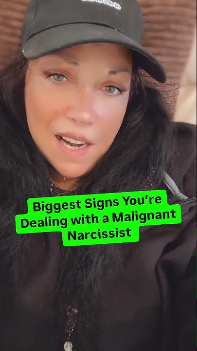 Biggest Signs You’re Dealing with a Malignant Narcissist - YouTube