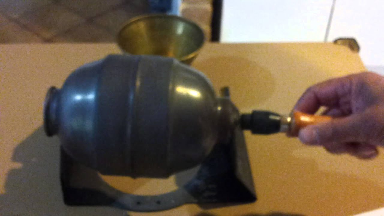 FZRR700 baby roaster part one - YouTube