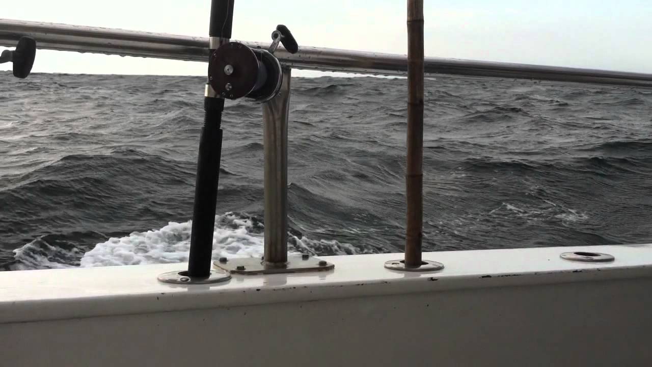 4-6 Foot Seas... Riiiiiight...... - YouTube