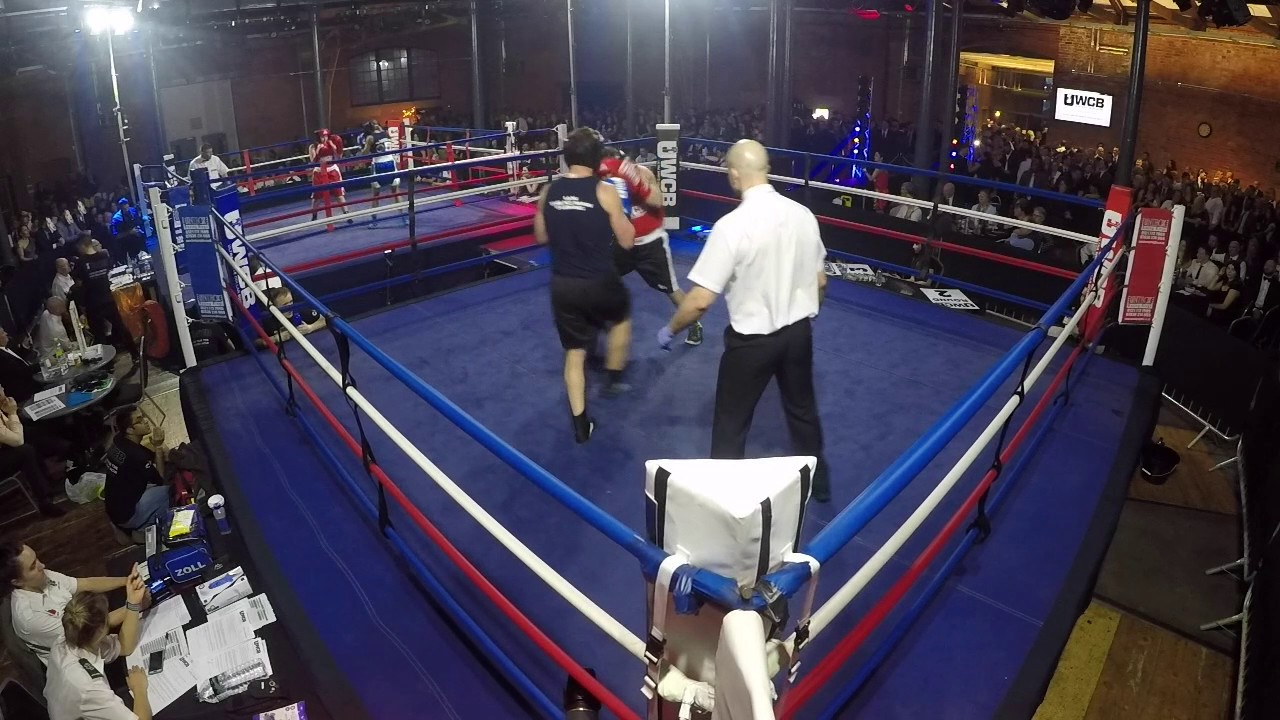 Ultra White Collar Boxing | Derby | Ring 1 | Aaron Wellington VS Ian ...