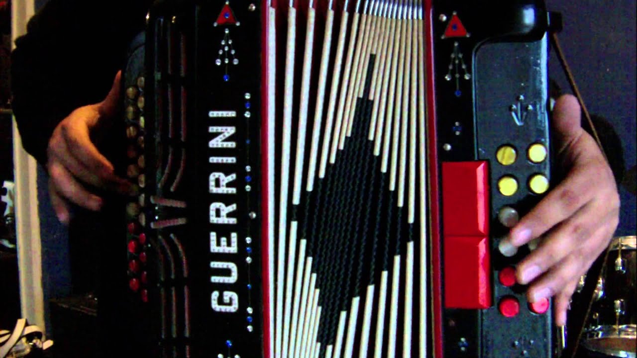 ACORDEON GUERRINI EN VENTA 3 REG SOL, $15,000 - YouTube