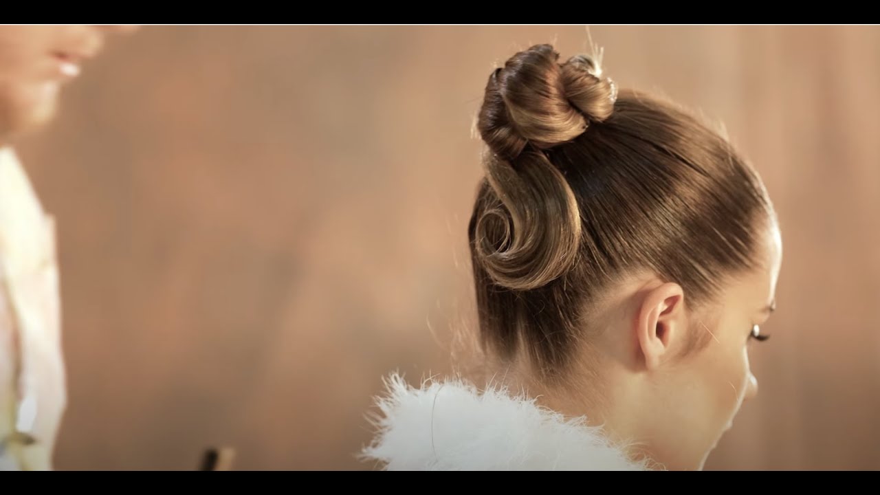 How to - Two Trick Pony - Ponytail into fancy up-do tutorial with Sami ...