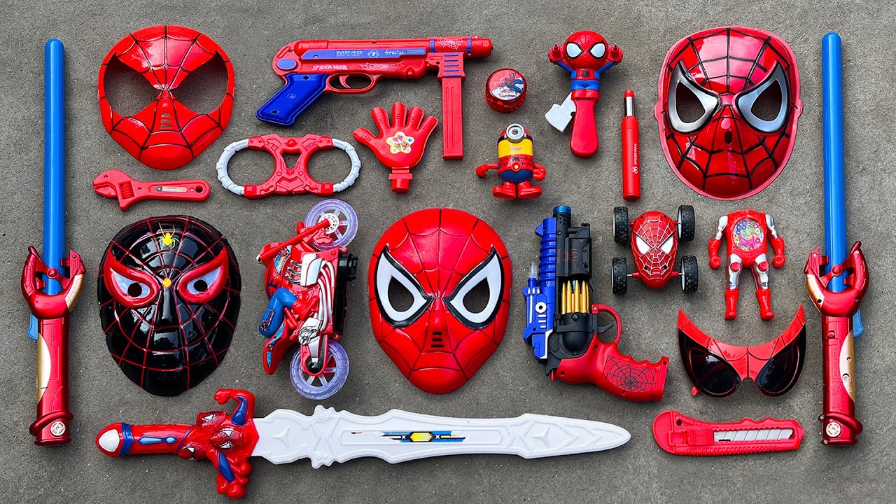 Spider Man Action Series Guns & Equipment, Realistic MP40 SMG, Sword ...