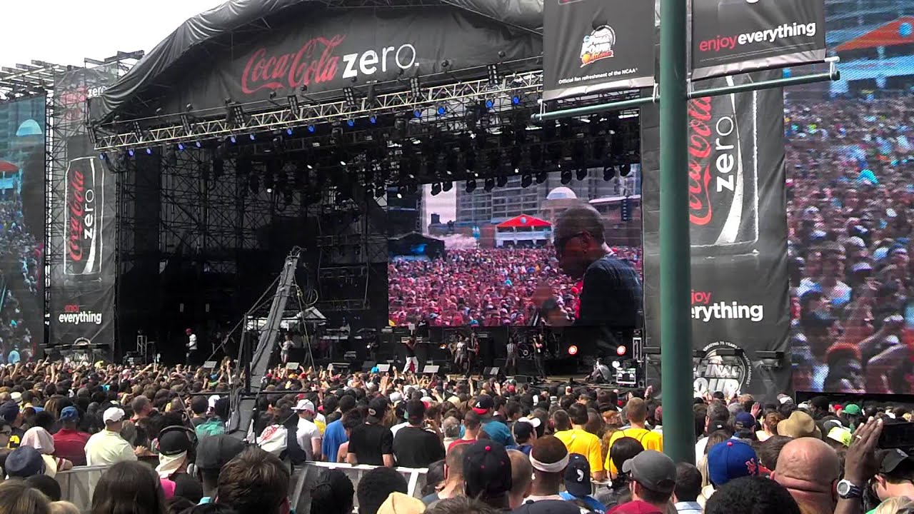 Ludacris - Money Maker - Live Atlanta Centennial Park 2013 Final Four ...
