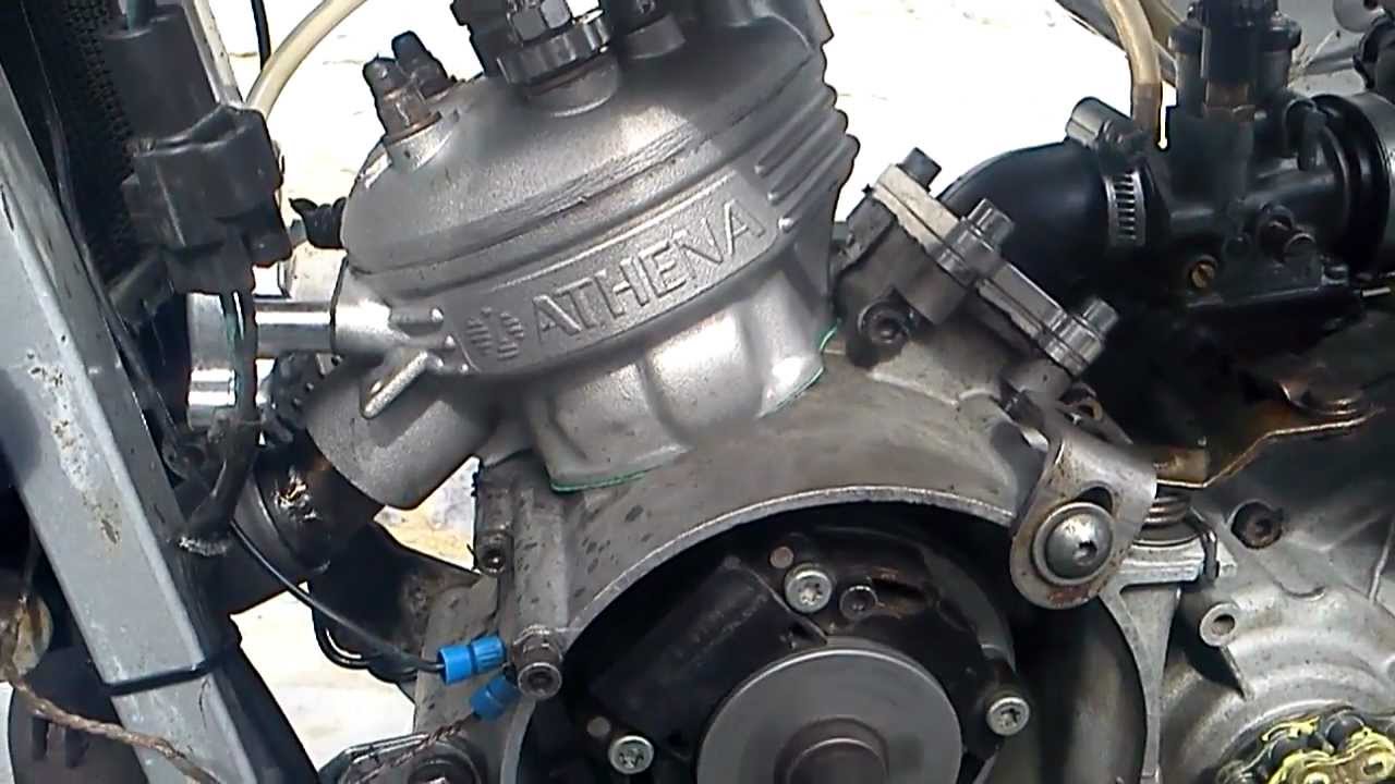 athena a valve 80cc - YouTube