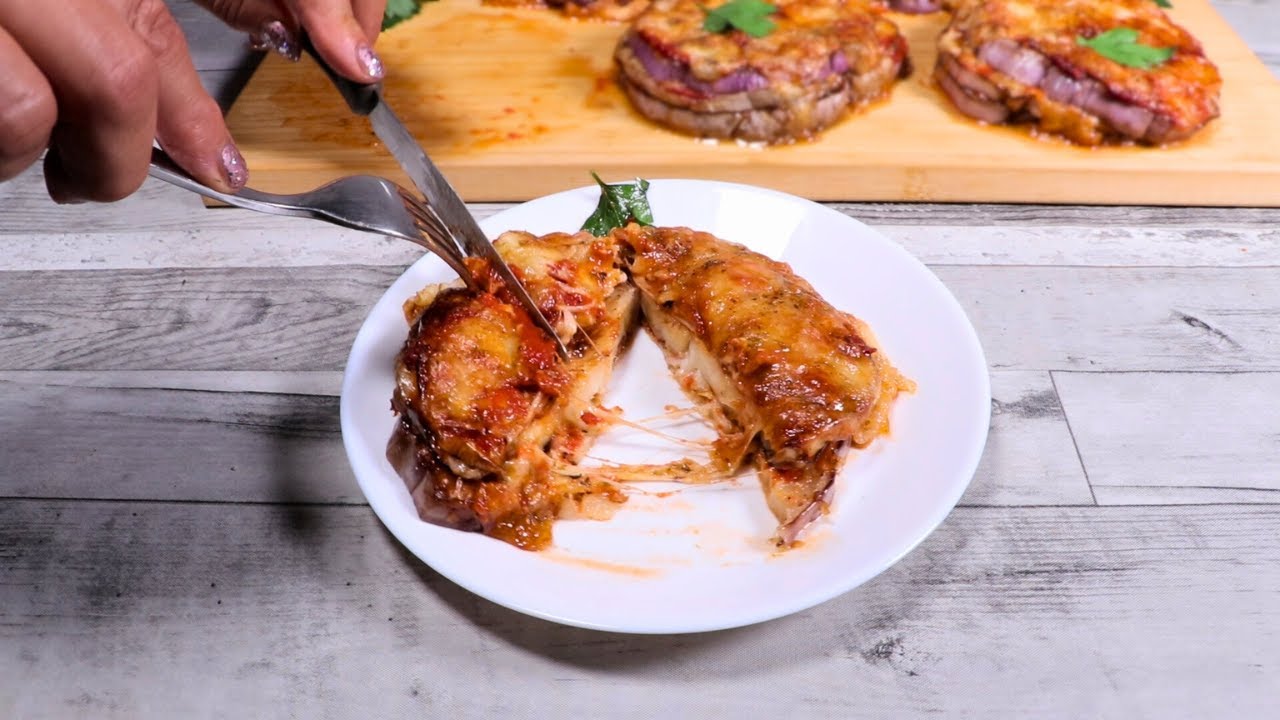 Eggplant Parmigiana: An Explosion of Italian Flavor 🍆🧀 - YouTube