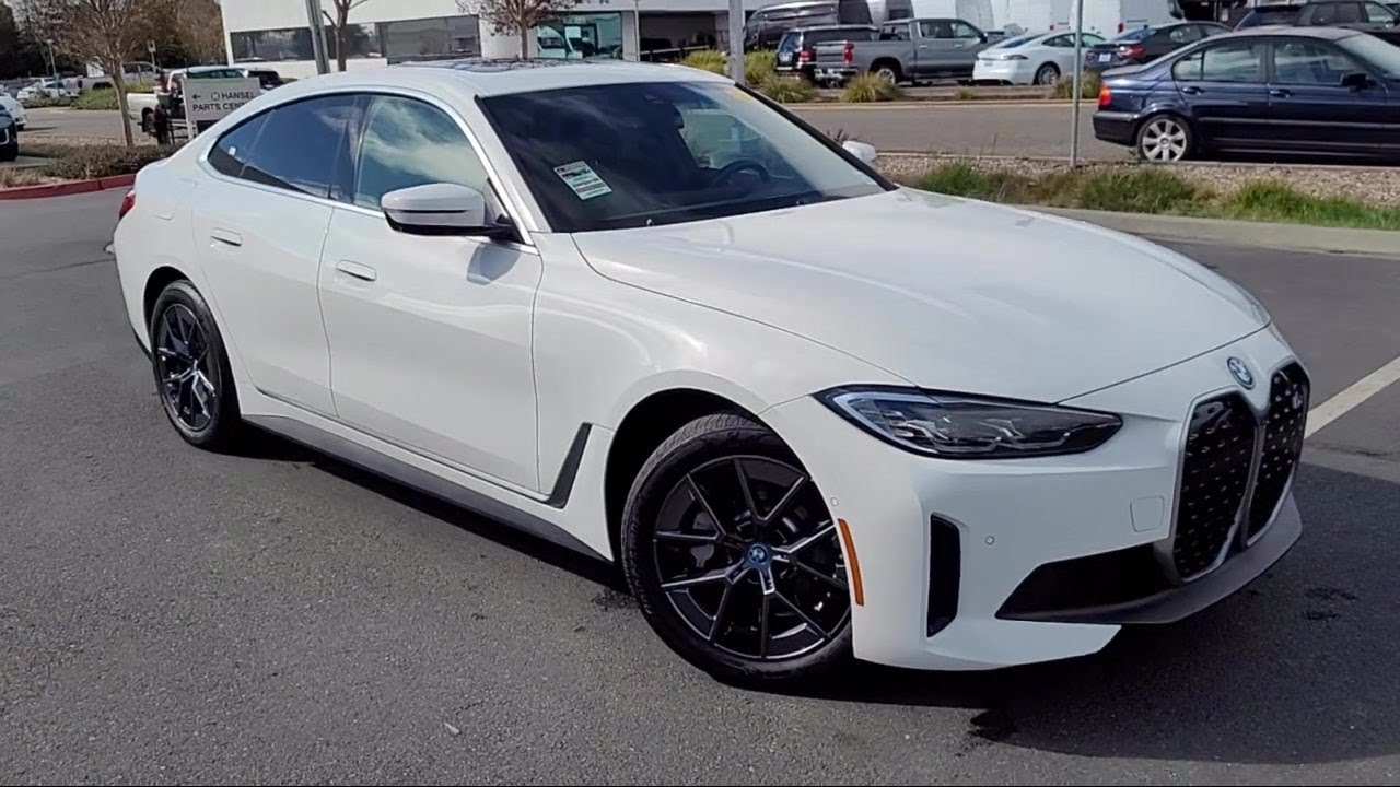 2024 BMW i4 eDrive35 Hatchback Santa Rosa Rohnert Park Petaluma Sebastopol Windsor Cotati - YouTube