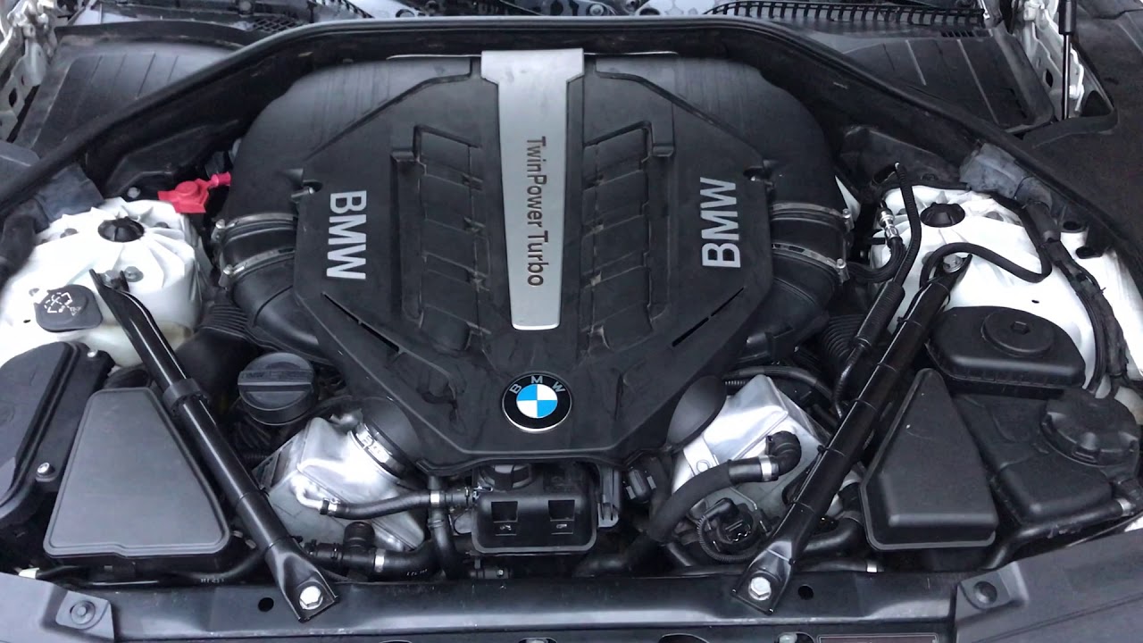 Perfectly running N63B44 engine (cold startup) - YouTube