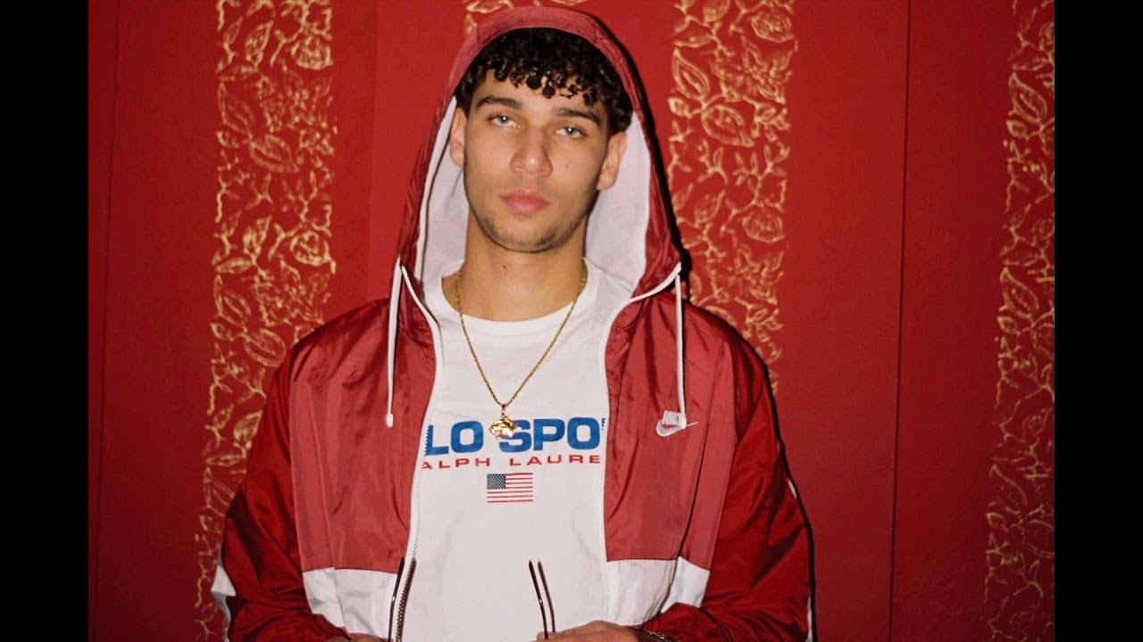 lucio 101 x katy perry - dark outro (remix) - YouTube