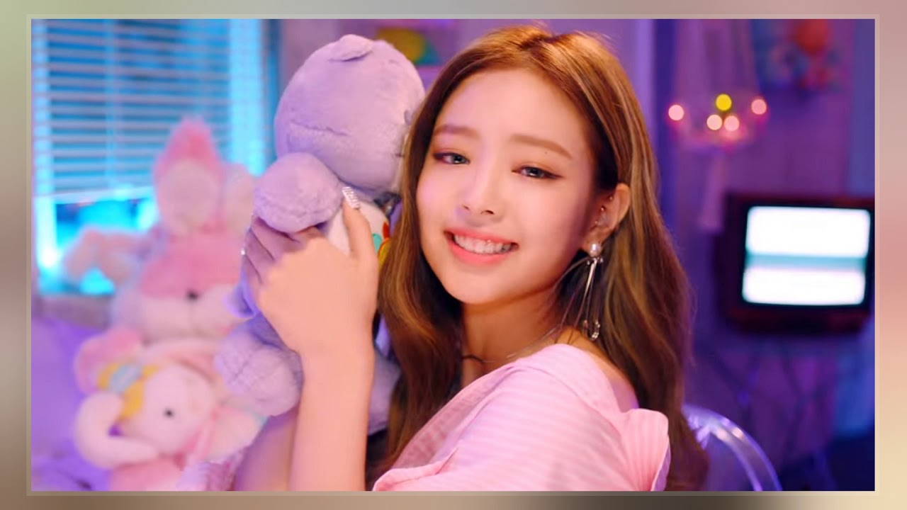 Jennie (Singer) - YouTube