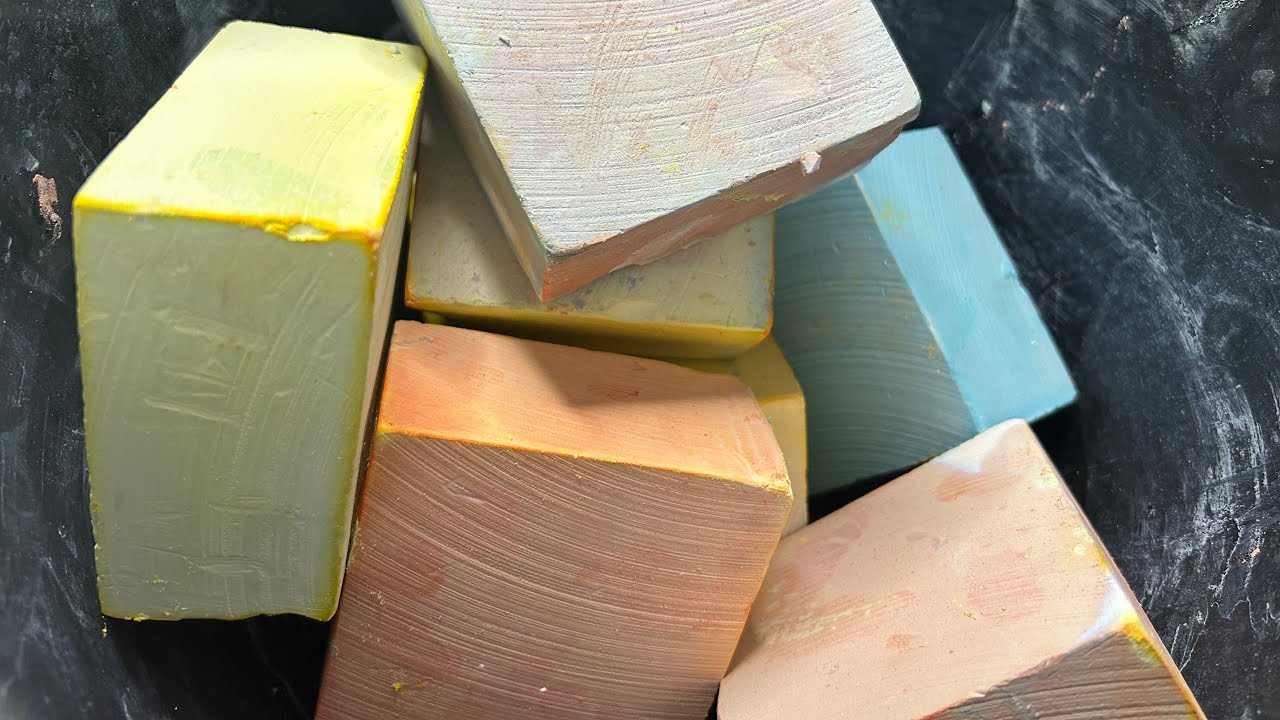 Crunchy Dyed Nexo Gym Chalk Blocks - YouTube