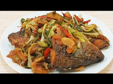 Ikan cabe hijau masak pedas - YouTube
