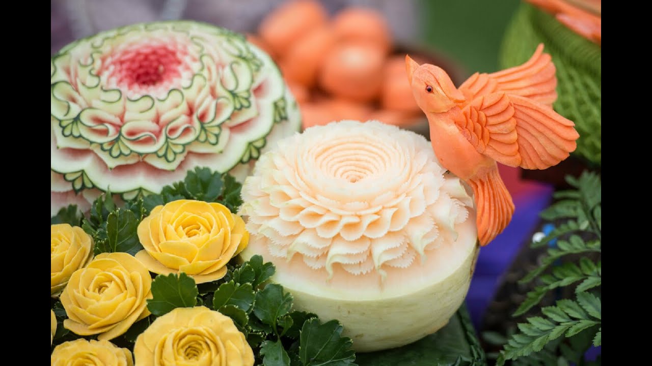 HOW TO Carving on Fruits - YouTube