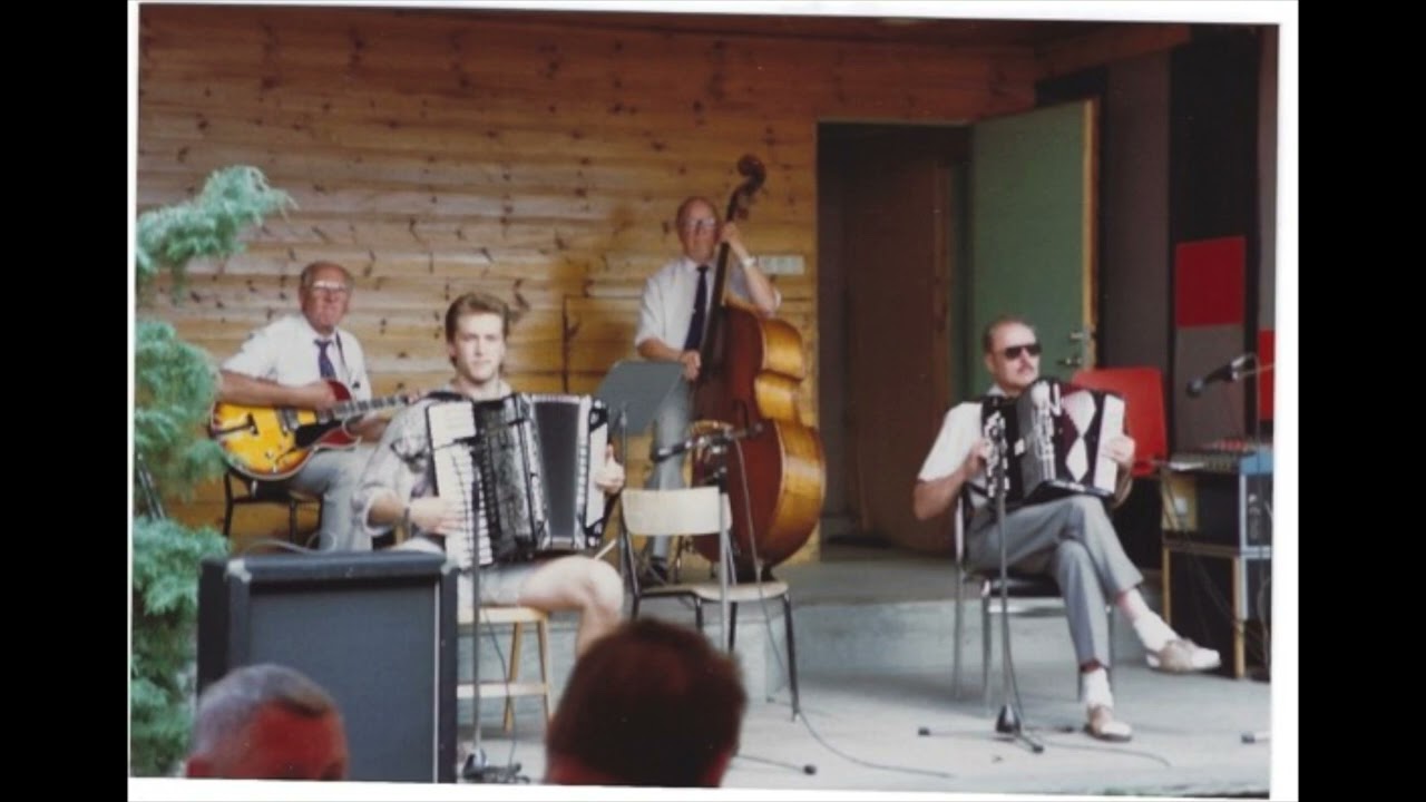 Jularboträff (Eric-Olof Eriksson) - YouTube