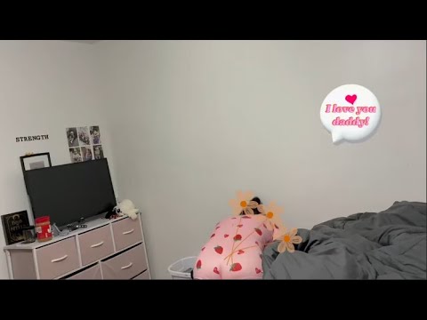 Cleaning My insanely Messy Room - YouTube