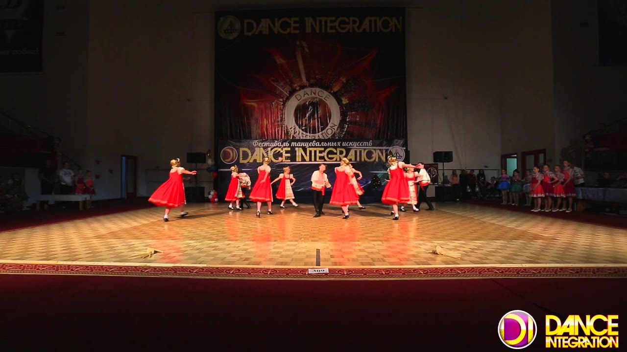 Dance Integration 2014 - Народный танец, дети (10-11 лет), группа - YouTube