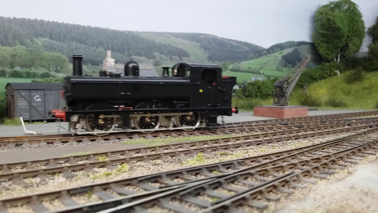 Further testing of 74XX on Bethesda Sidings - YouTube