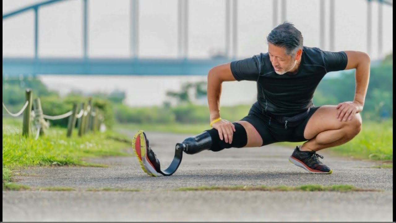 1E90_SPORT_FOOT & Watch the Video of #BEACH_OF_DUBAI - YouTube