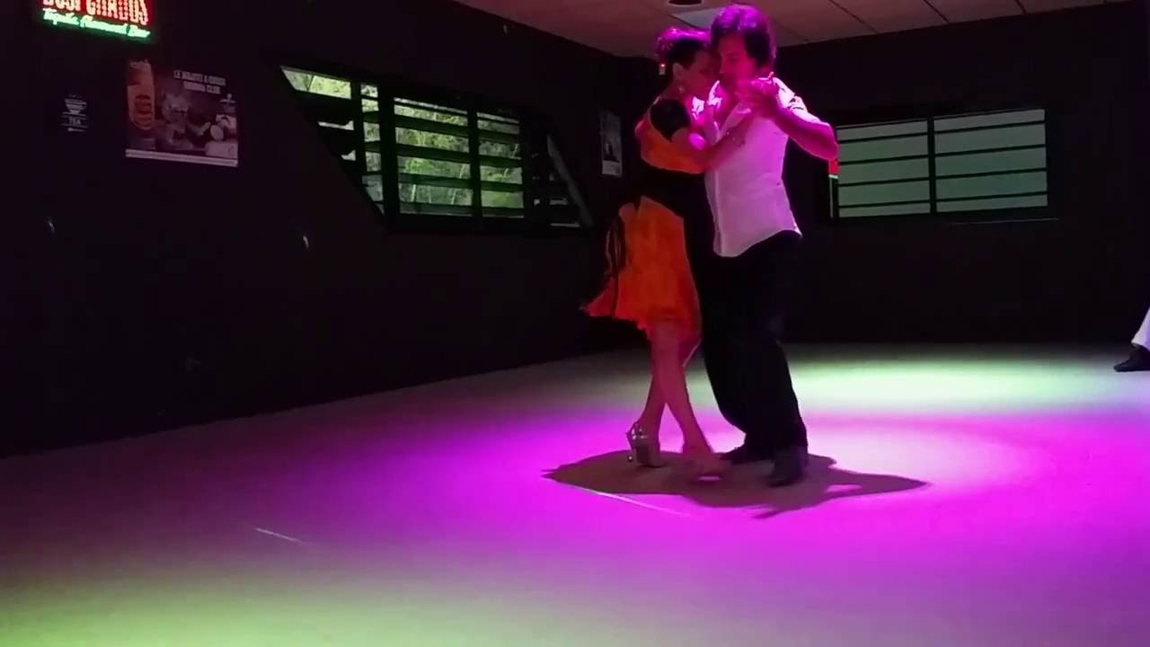Tomas Corbalan & Yamila Ivonne. Marseille, Francia. Milonga del Barrio ...