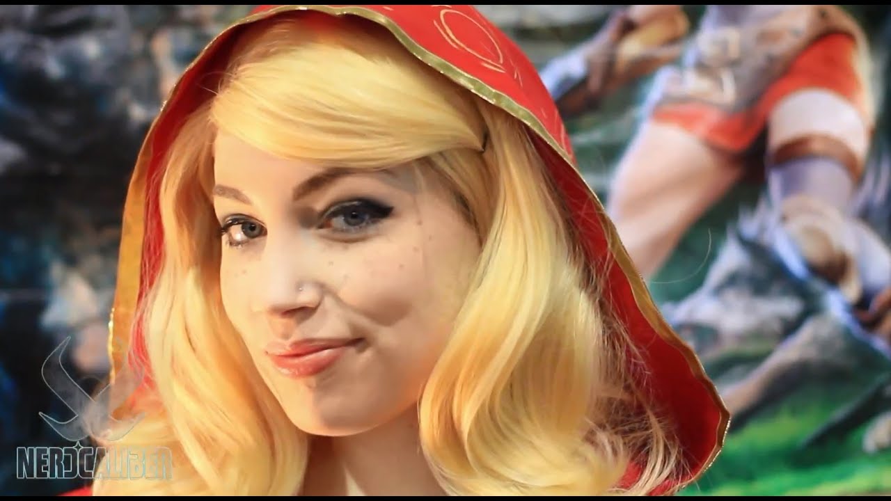 Dragon Fin Soup's RED ROBIN Cosplay by Destiny Nickelsen! - YouTube