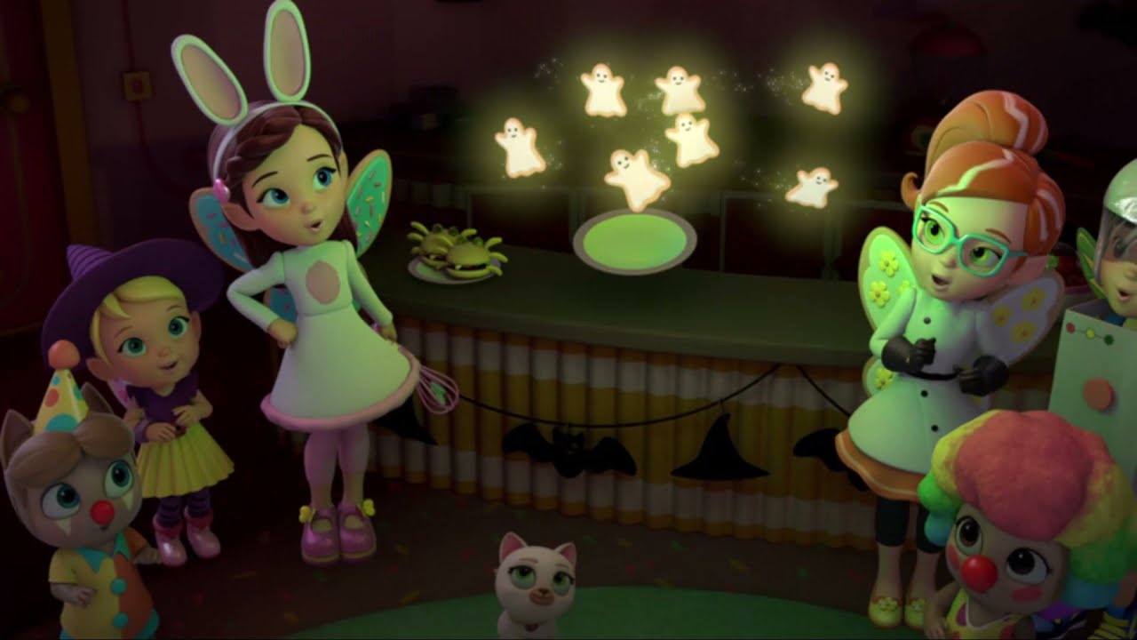 Butterbean's Café | Happy Halloween! - YouTube