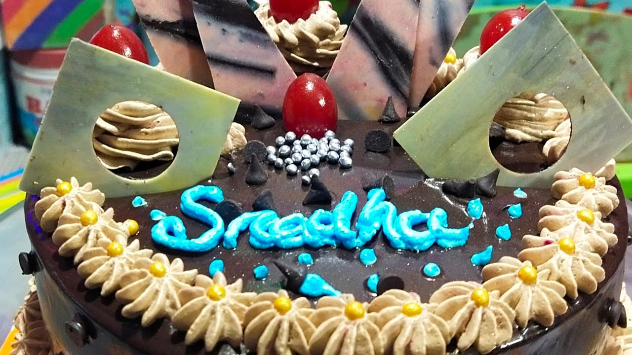 Half kg chocolate truffle cake | Garnishing decoration | Sai Cakes ...