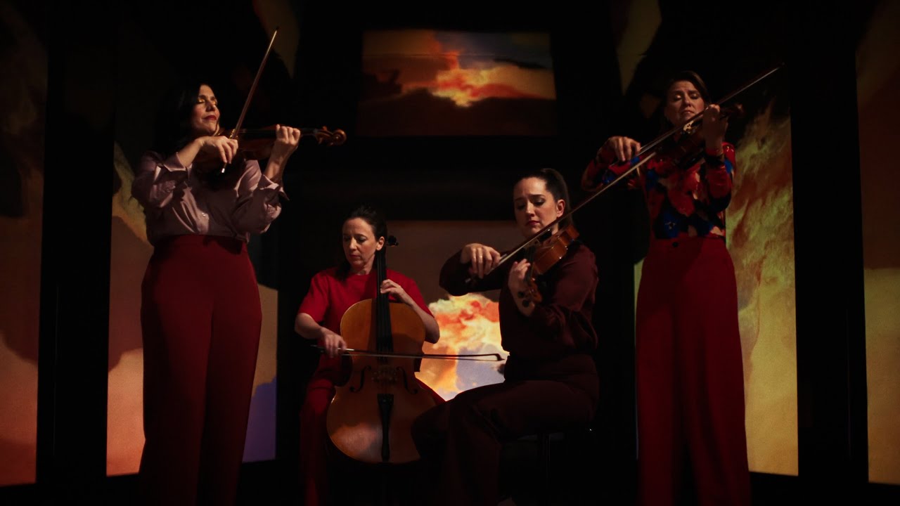 Quatuor Esca - Carrousel - YouTube