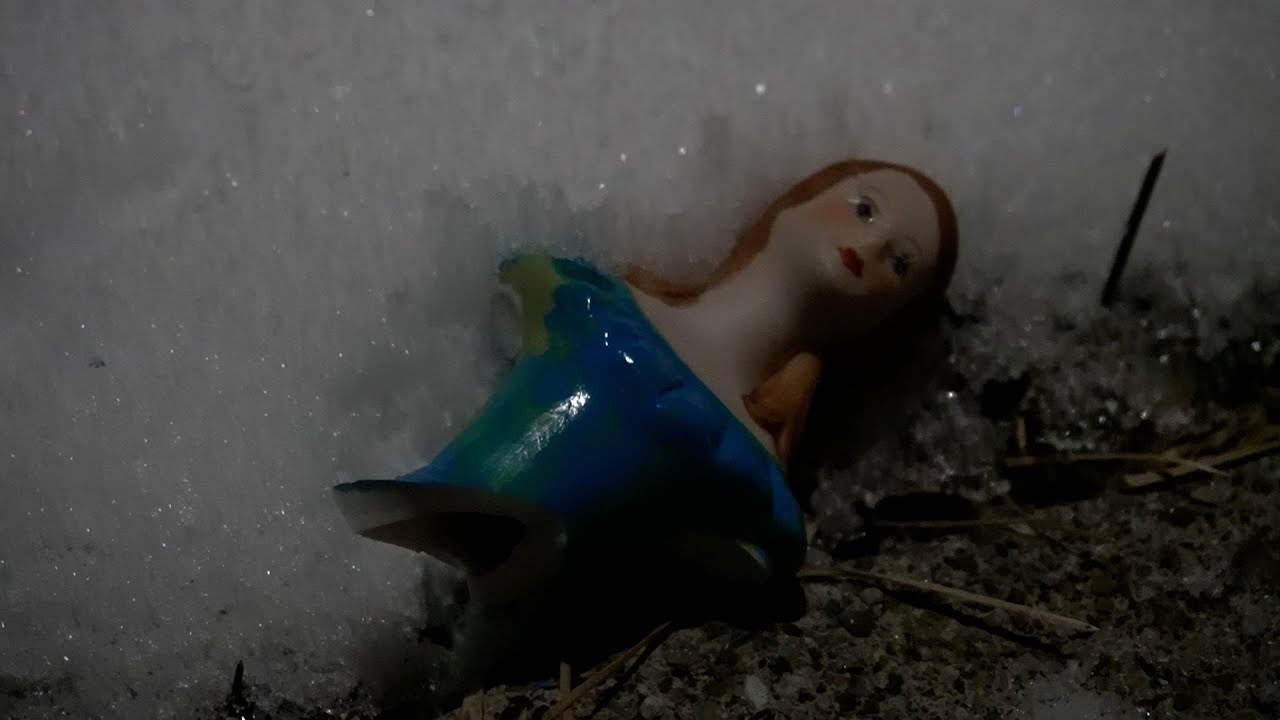 Halsey - Alice of the Upper Class Music Video - YouTube