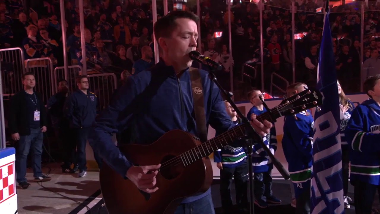 O Canada & U.S. National Anthem (Calgary Flames at St. Louis Blues 11 ...
