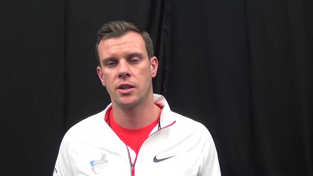 Leon Smith interview after the GB Davis Cup team defeated USA - YouTube