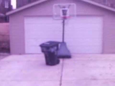 Cam trash can dunk - YouTube