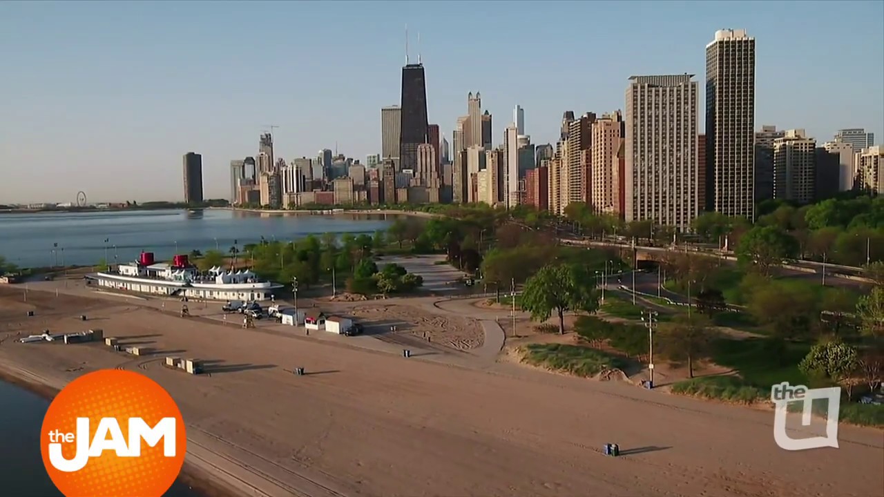 Beautiful Aerial View of Summertime Chicago - YouTube