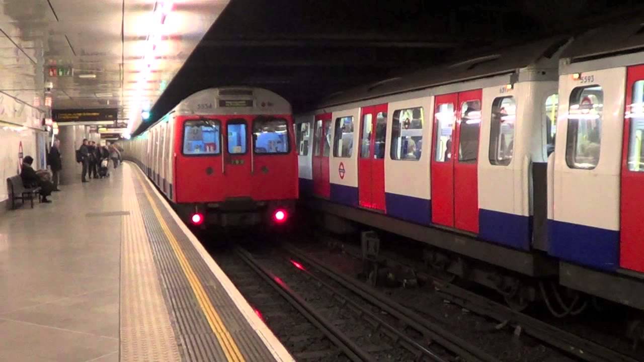 Circle and District Line trains at Embankment Station - YouTube