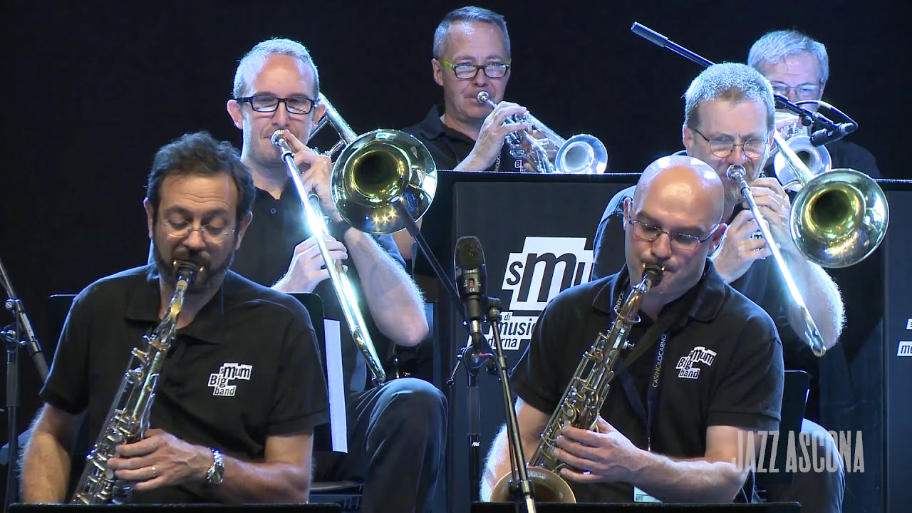SMUM Big Band with special guest John Michael Bradford - YouTube