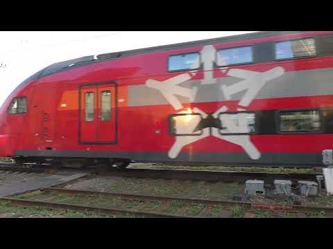 Москва. Электропоезд ЭШ2 (Аероэкспресс)/Moscow. Electric train ESH2 (Aeroexpress)
