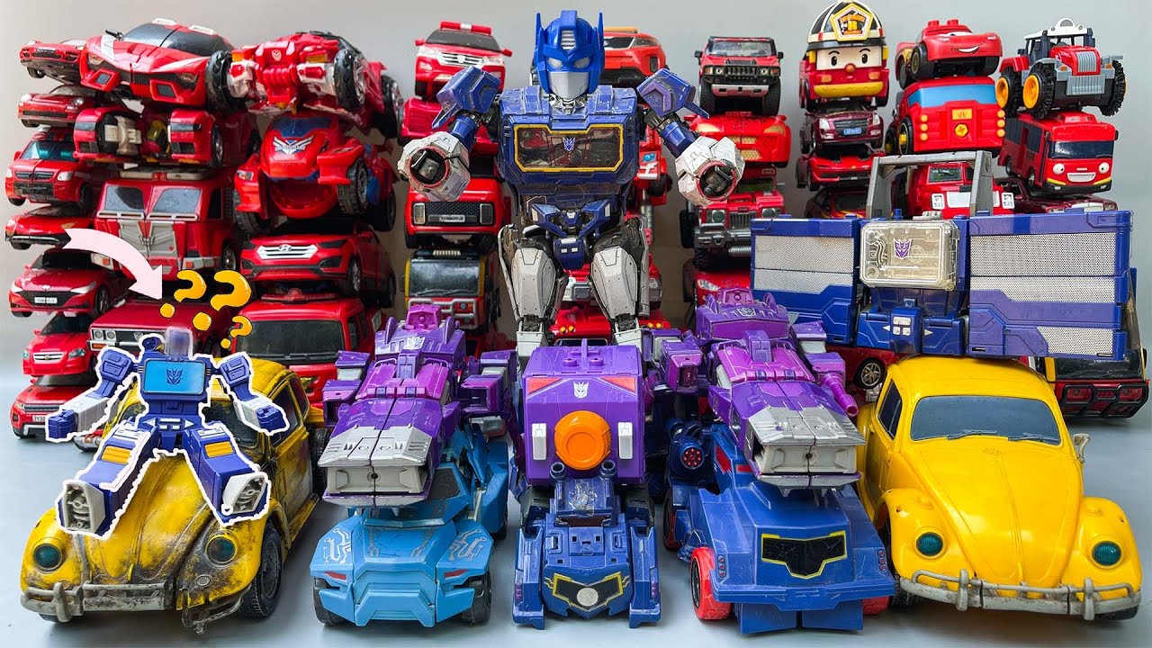 RED Color Transformers: Legacy Soundwave Evolution vs Leader Optimus ...