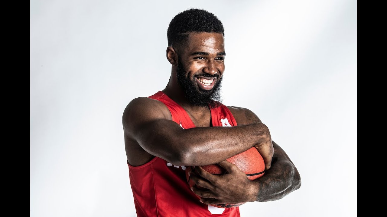 2019 American Men's Basketball Houston's Corey Davis Jr Feature - YouTube