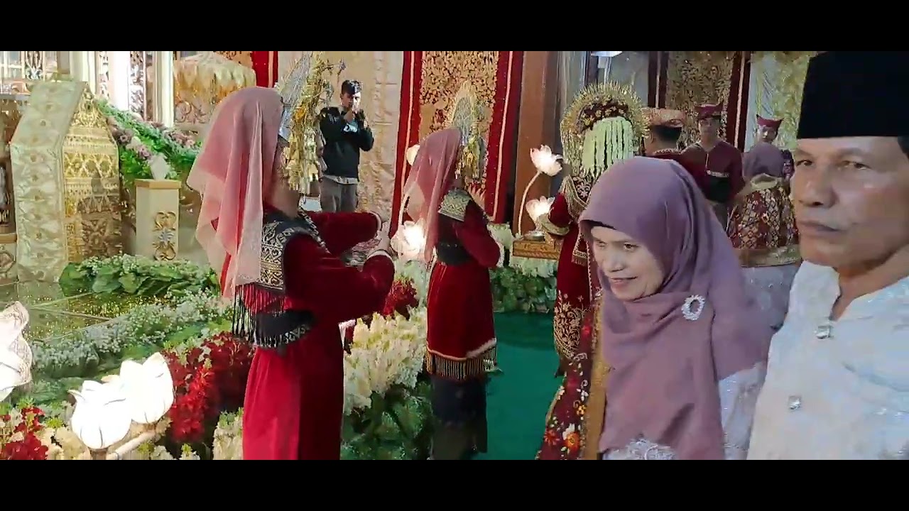 Wedding Aulia dan Ibnu (Resepsi Pernikahan) Semoga Samawa...gedung ...