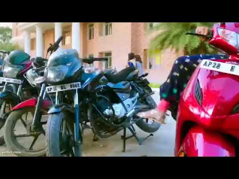 Whatsapp status ate ha Wo ayse Chal kar