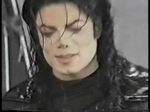 Michael Jackson Stranger in Moscow with a little bit of imagination ...