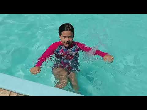 minha rotina da manhã na piscina - YouTube