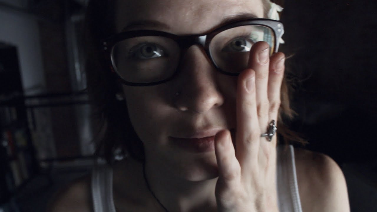 Valise - Charlie Gray (Official Video) - YouTube