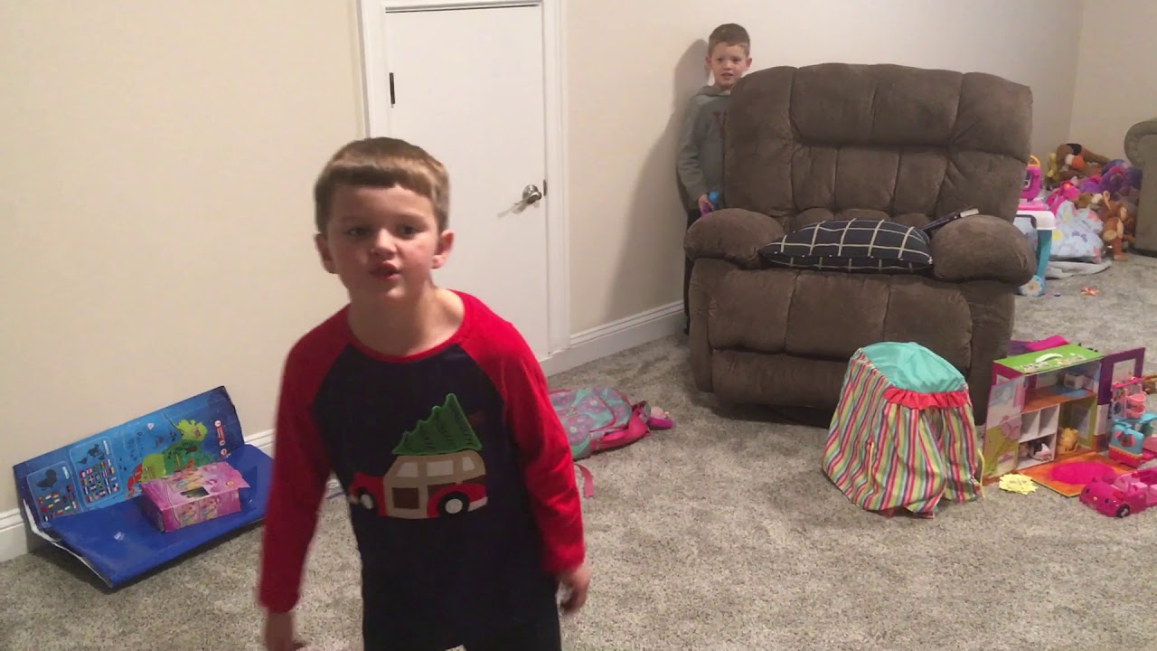 Win and Landon’s Spider-Man Adventures - YouTube