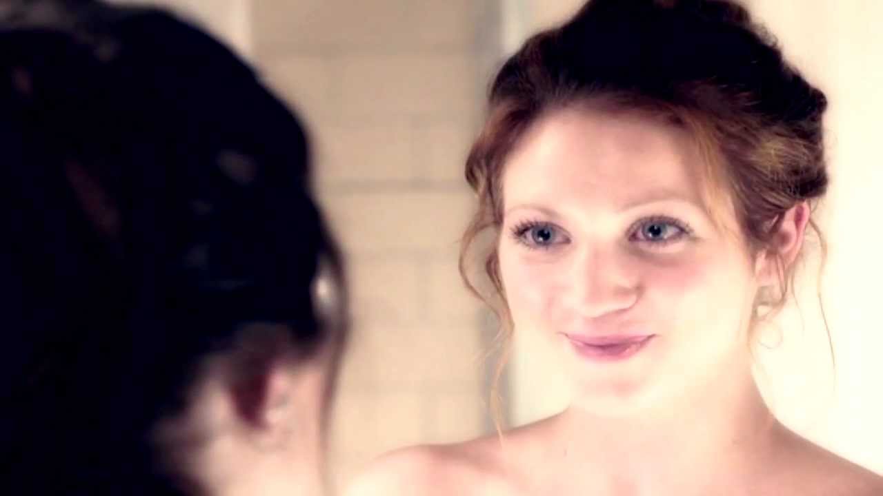 Chloe & Beca { Bechloe } - Walls too high that no one could climb it ...