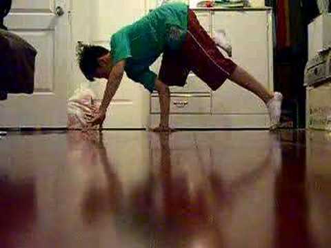 Peter Pham: Airbaby Darkhammers Sidechair (August 2007)