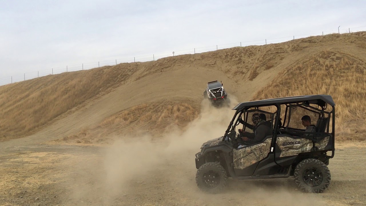Rzr 1000 and Honda pioneer 1000-5 off road 2 - YouTube